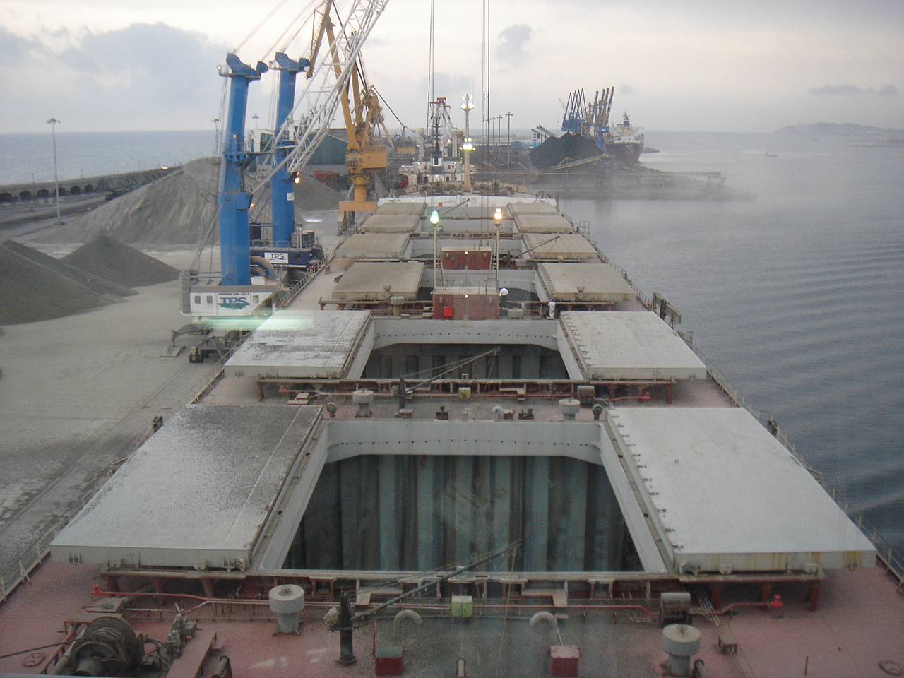 Services - Universal Bulk Trading